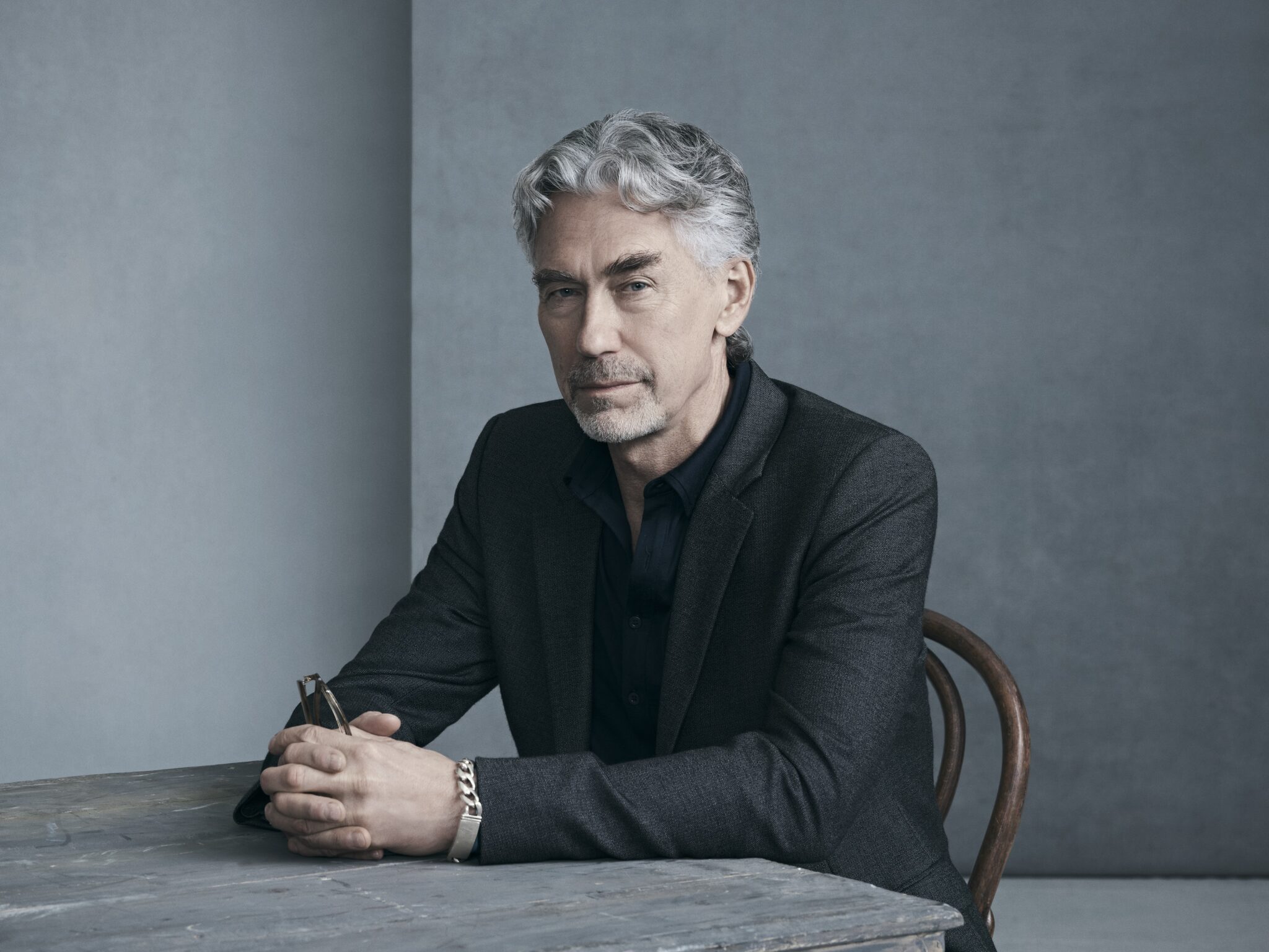 Tony Gilroy to Receive the WGA East’s Ian McLellan Hunter Award for ...